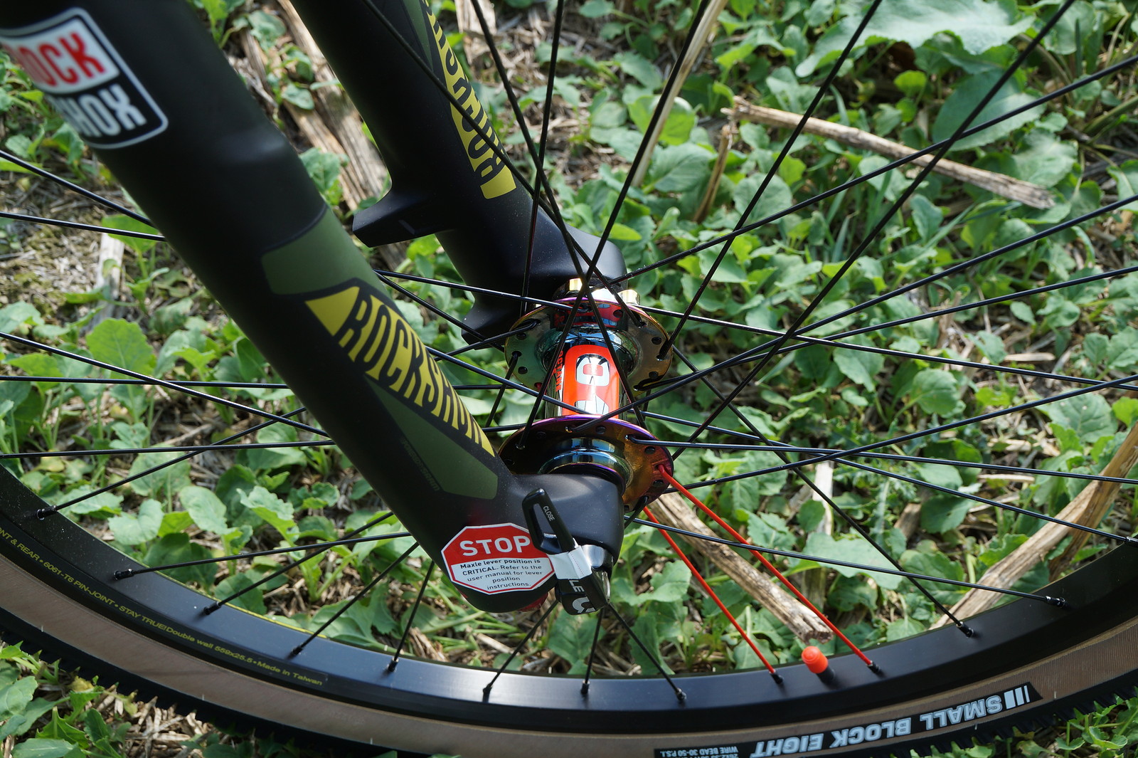 Green Bicycles Scope Custom Dirt/Street/Pumptrack Bike Rock Shox Yari DJ-